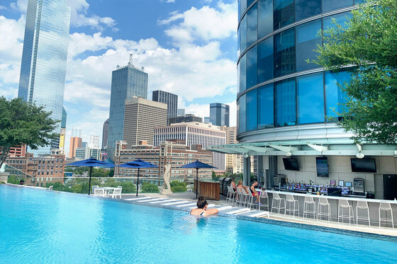 Omni Dallas Hotel: Pool & Spa Day Pass Dallas | ResortPass