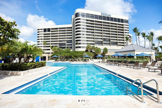 Hilton Miami Airport Blue Lagoon: Pool & Spa Day Pass Miami | ResortPass