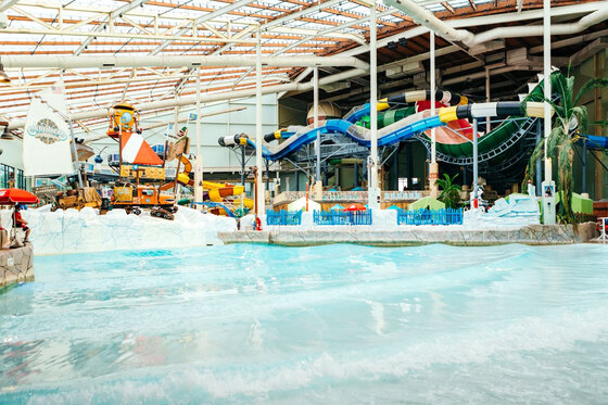 Camelback Resort Poconos: Pool & Spa Day Pass Poconos | ResortPass