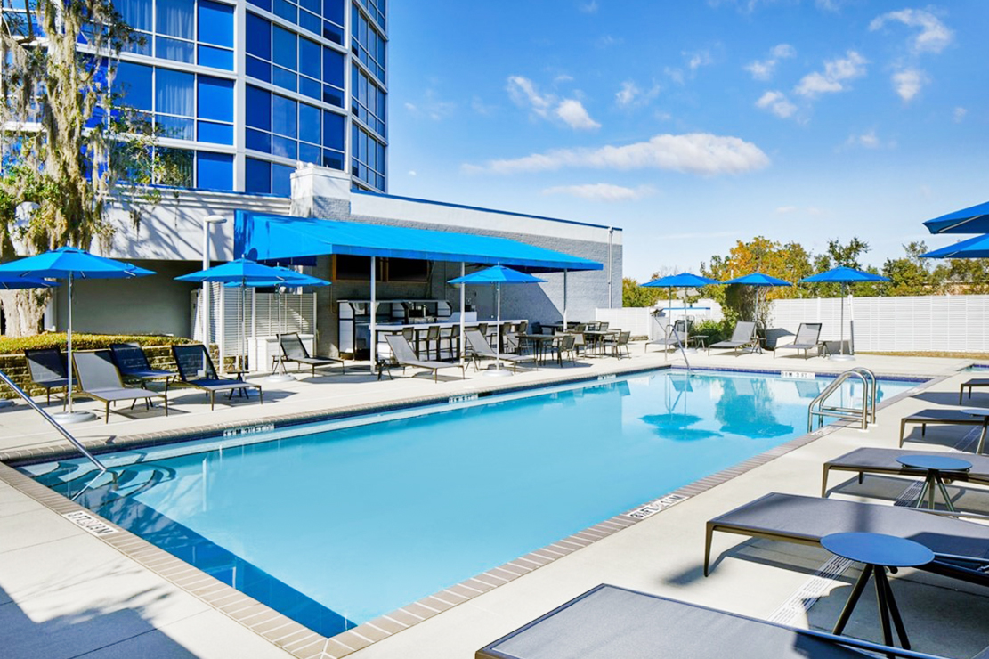 Four Points By Sheraton Pool