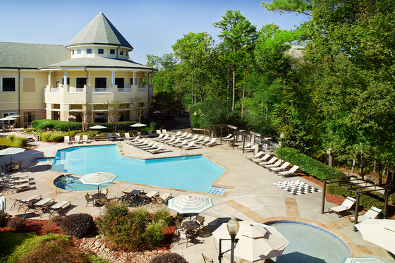 Atlanta Evergreen Lakeside Resort: Indoor Pool & Spa Day Pass | ResortPass