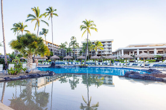 Waikoloa Beach Marriott Resort & Spa: Pool & Spa Day Pass Kailua-Kona ...