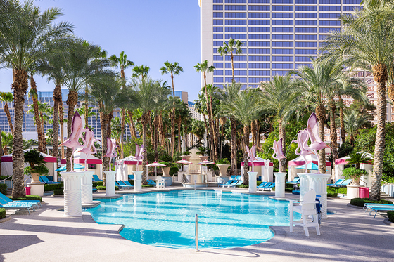 Flamingo Las Vegas: Pool & Spa Day Pass Las Vegas | ResortPass
