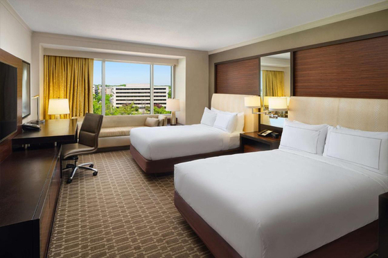 Hilton Mclean Tysons Corner: Pool & Spa Day Pass McLean | ResortPass