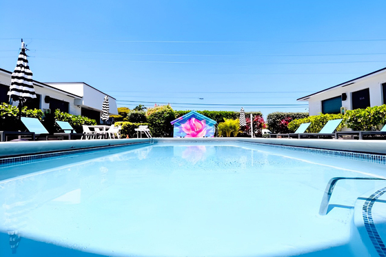 Pier Walk on Deerfield Beach : Pool & Spa Day Pass Deerfield Beach ...