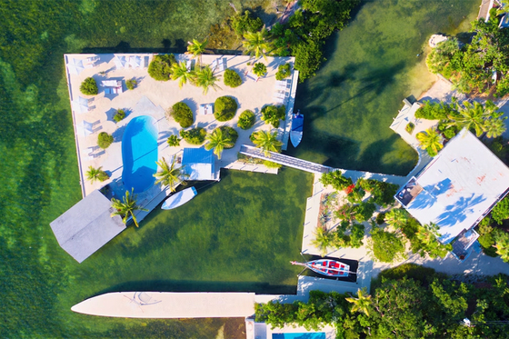 Casa Morada: Pool & Spa Day Pass Islamorada | ResortPass