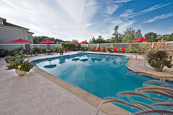 Cypress Bend Resort: Pool & Spa Day Pass Baton Rouge | ResortPass