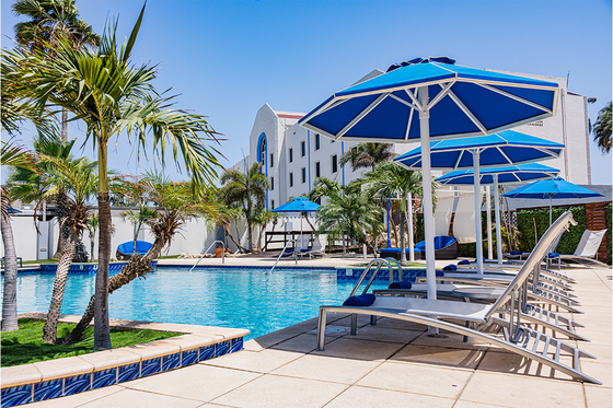 TRYP by Wyndham Aruba - Adults Only: Pool & Spa Day Pass Noord | ResortPass