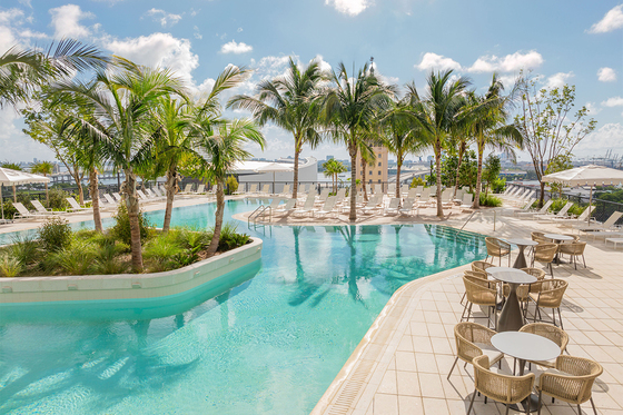 Gale Miami Hotel and Residences: Pool & Spa Day Pass Miami | ResortPass