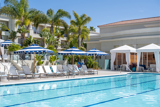 Balboa Bay Resort: Pool & Spa Day Pass Newport Beach | ResortPass