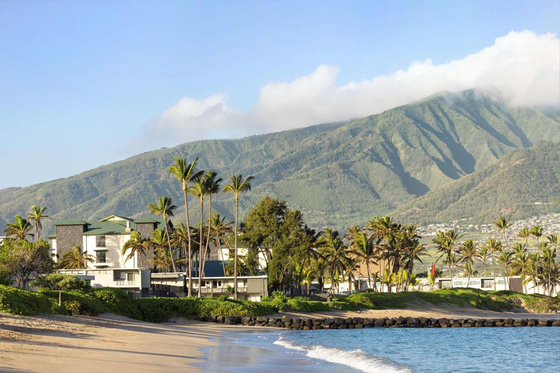 Hampton Inn & Suites Maui North Shore: Pool & Spa Day Pass Kahului ...