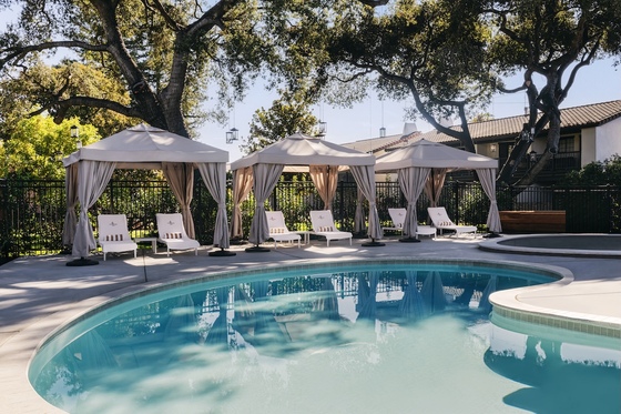Paso Robles Inn: Pool & Spa Day Pass San Luis Obispo | ResortPass