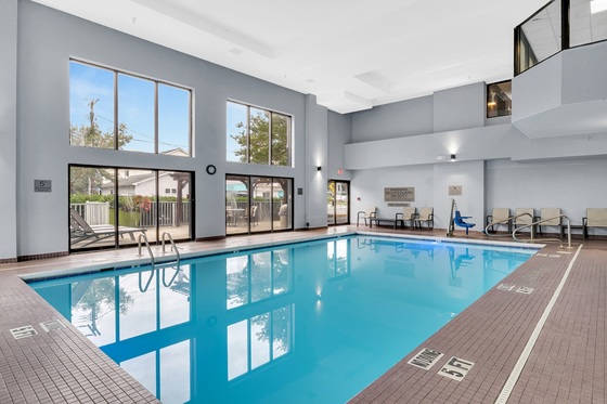 Country Inn & Suites by Radisson, Rehoboth Beach - Dewey: Pool & Spa ...