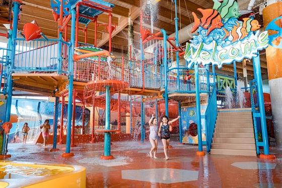 Waterpark of New England DoubleTree by Hilton Hotel Boston North Shore ...