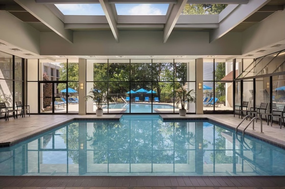 Atlanta Marriott Perimeter Center: Pool & Spa Day Pass Atlanta | ResortPass