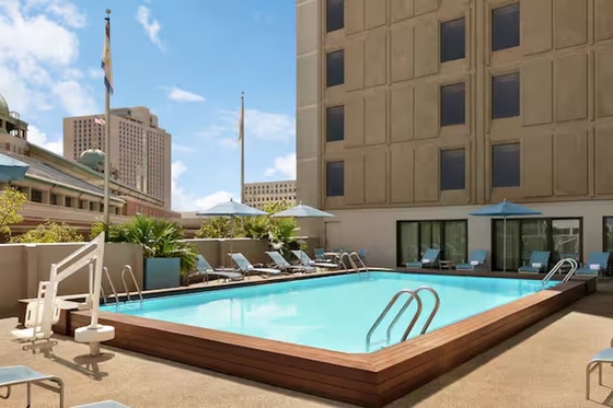 Doubletree by Hilton Hotel New Orleans: Pool & Spa Day Pass New Orleans ...