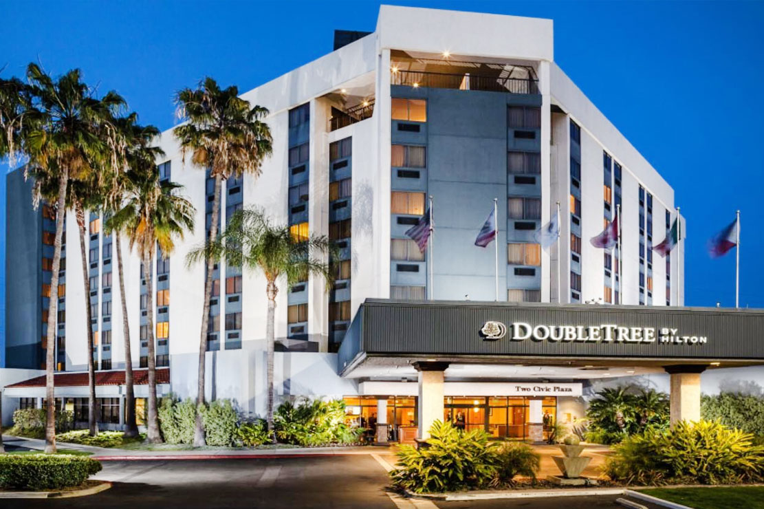 DoubleTree by Hilton Hotel Carson Day Pass | ResortPass