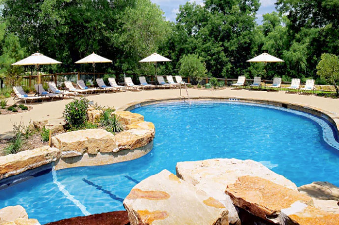 Hyatt Regency Lost Pines Resort & Spa Day Pass | ResortPass