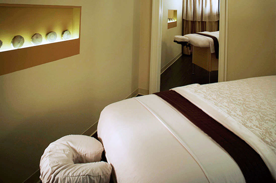 Exhale Spa at Loews Atlanta Hotel Day Pass | ResortPass